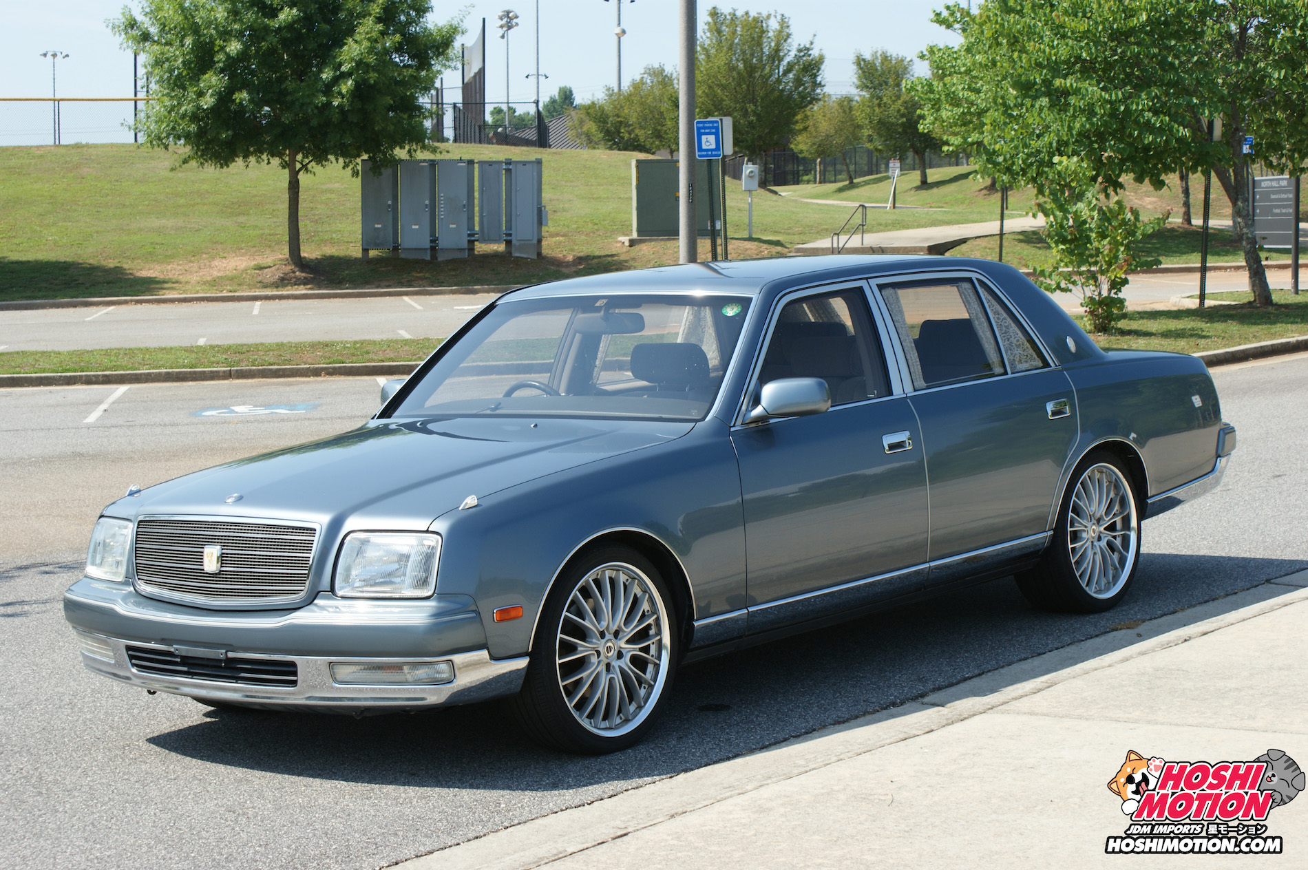 1997 Toyota Century V12 – Hoshi Motion